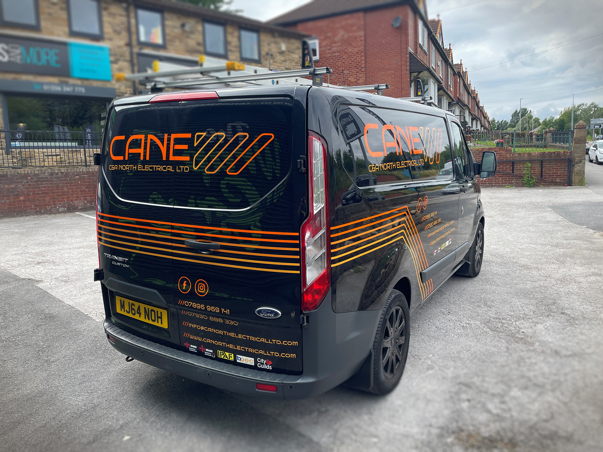VEHICLE DECALS – Taylormade Signs