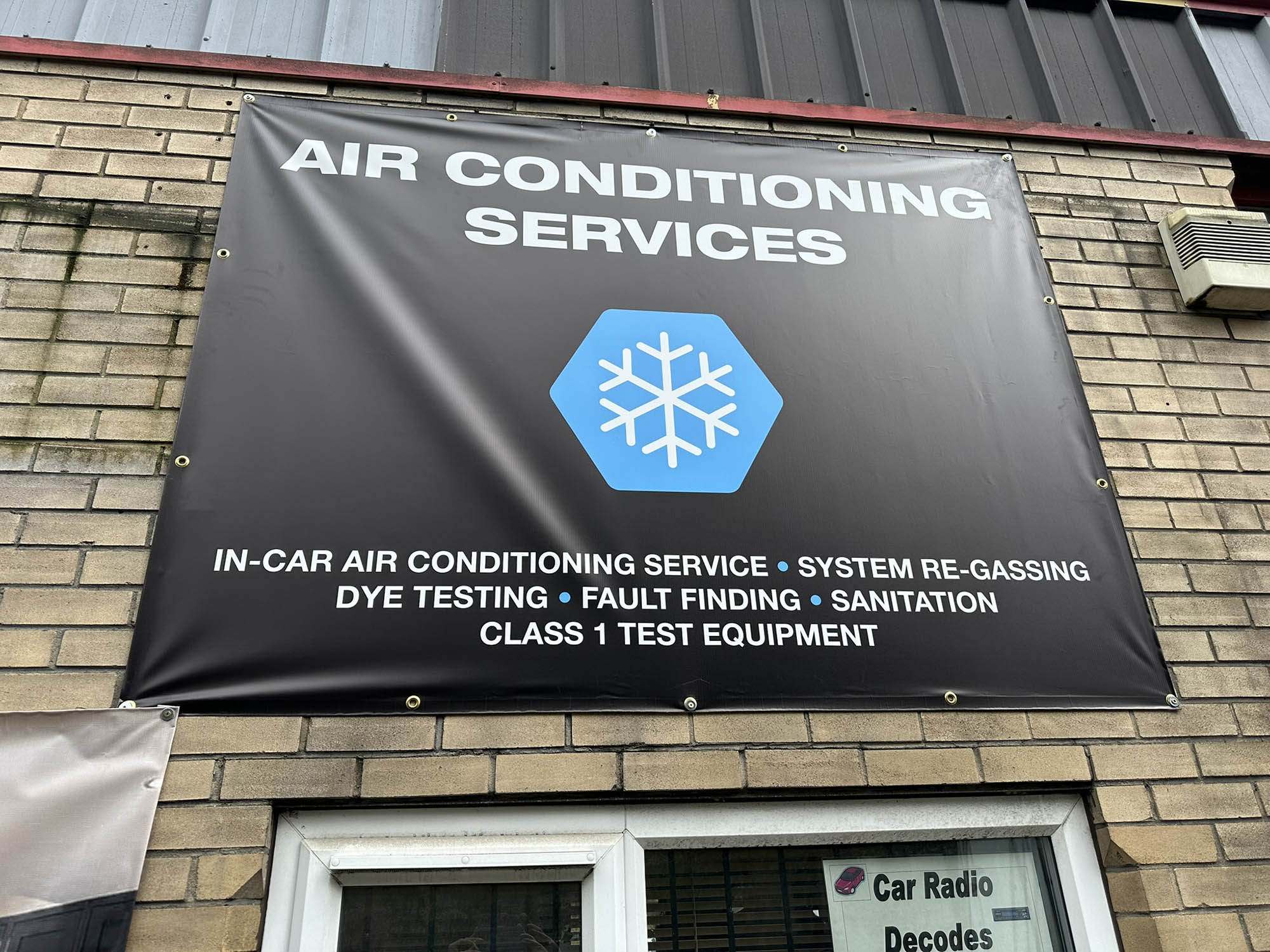 PRINT& DISPLAY – Taylormade Signs