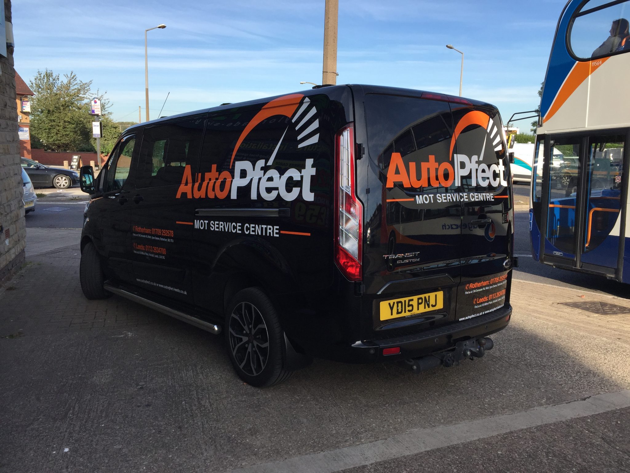 VEHICLE DECALS – Taylormade Signs