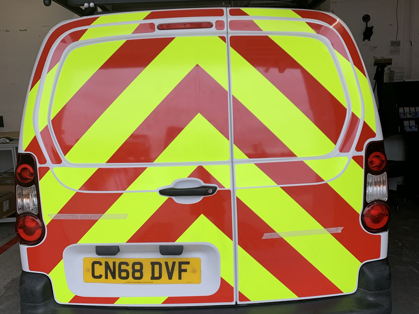 VEHICLE DECALS – Taylormade Signs