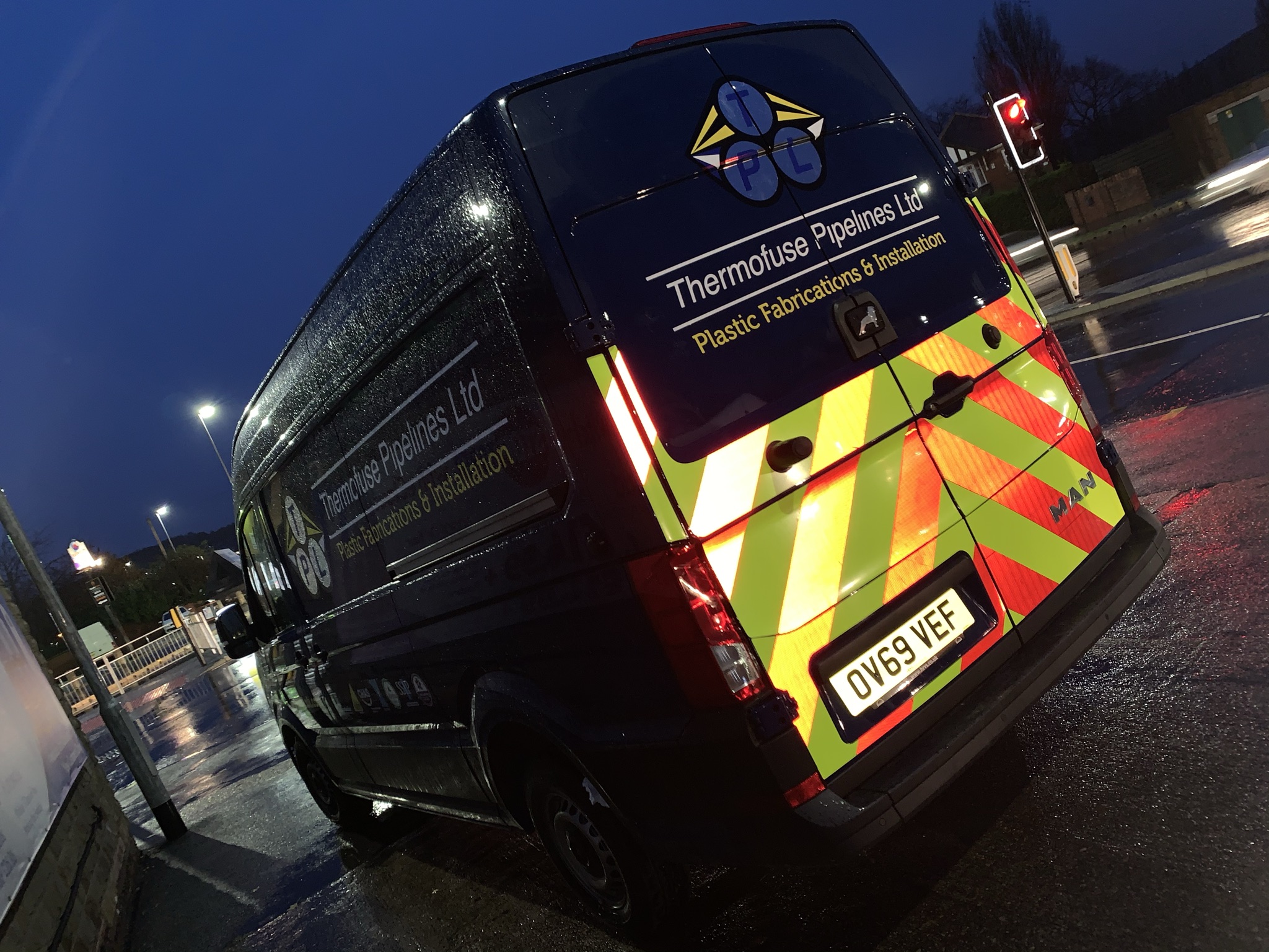 VEHICLE DECALS – Taylormade Signs